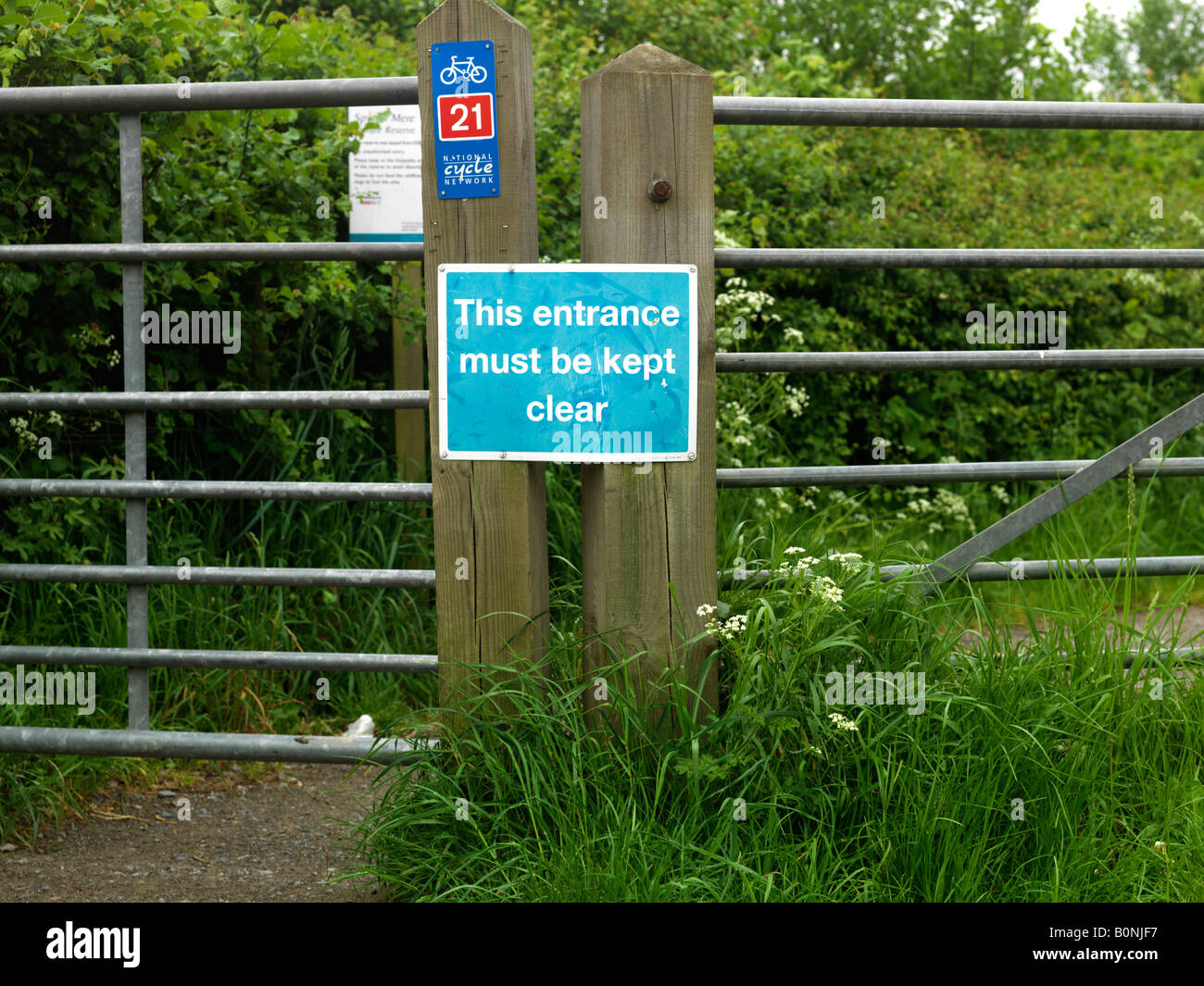 National Cycle Network 21 Merstham Surrey Stock Photo - Alamy