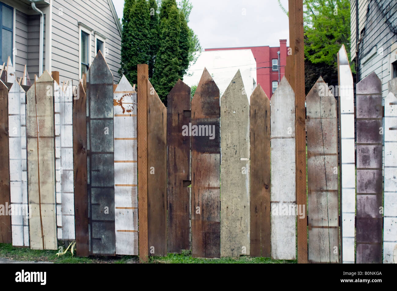 Random fence hi-res stock photography and images - Alamy
