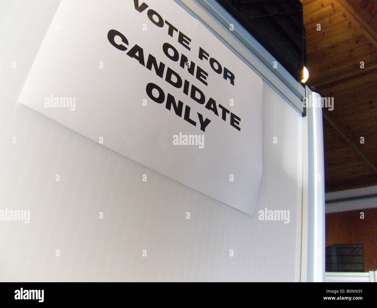 a notice to remind voters to only vote once Stock Photo - Alamy