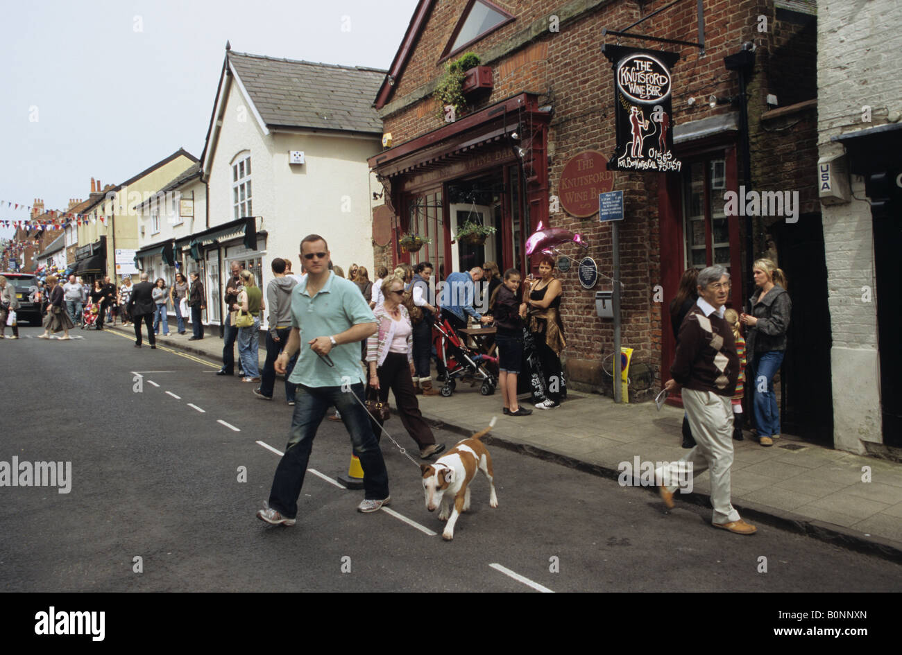 Knutsford town hi-res stock photography and images - Alamy