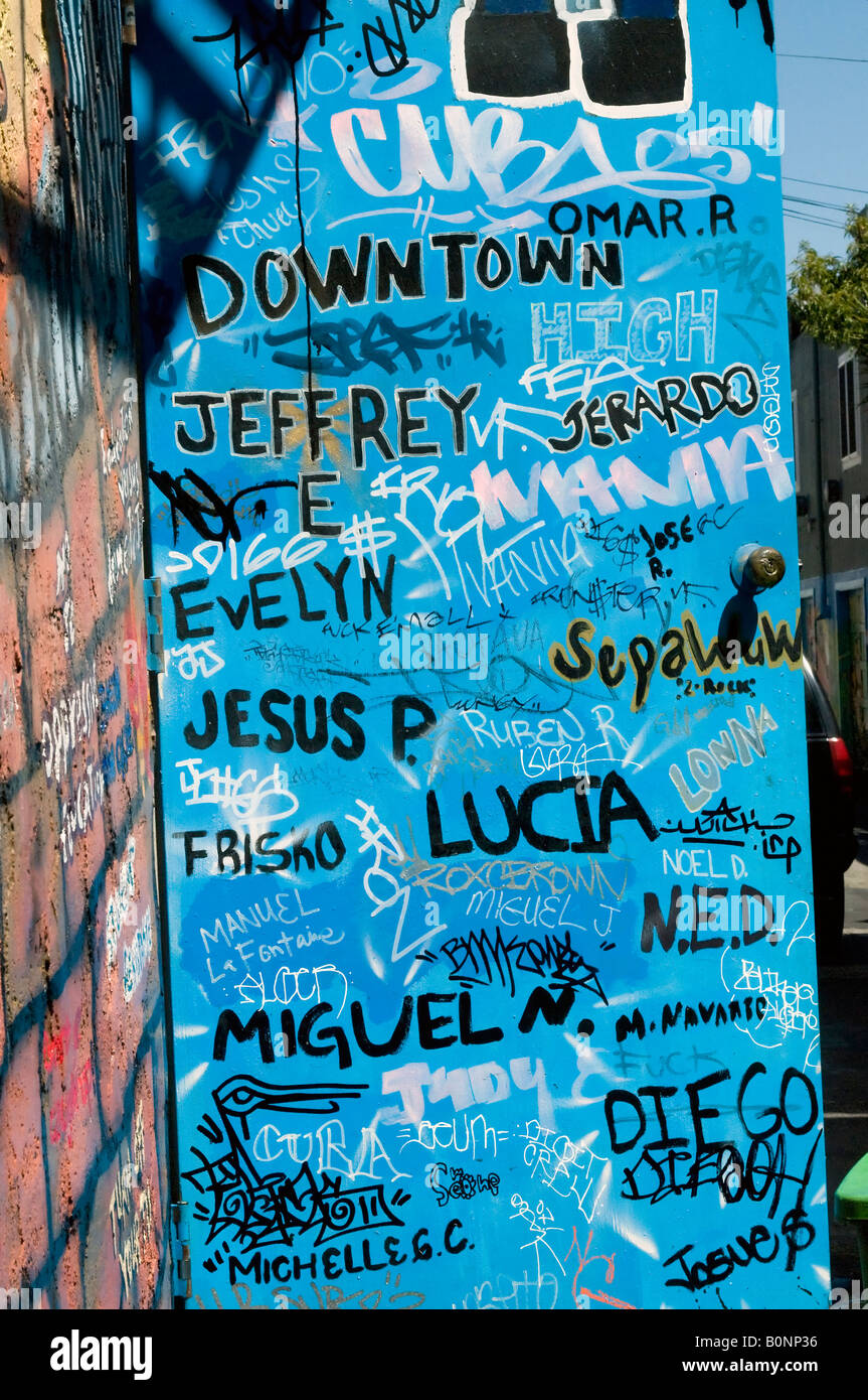 Graffiti names hi-res stock photography and images - Alamy