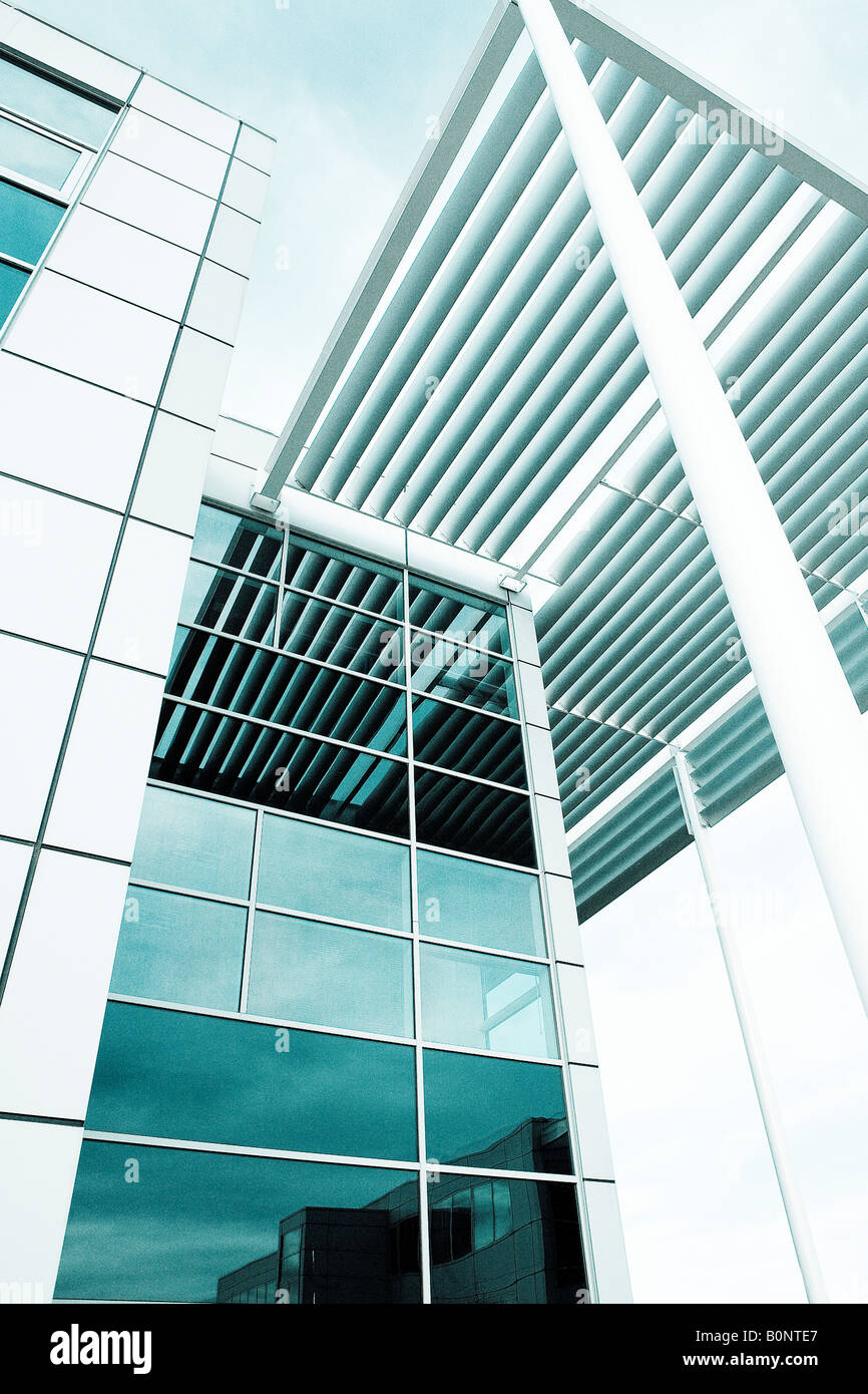 Exterior office hi-res stock photography and images - Alamy