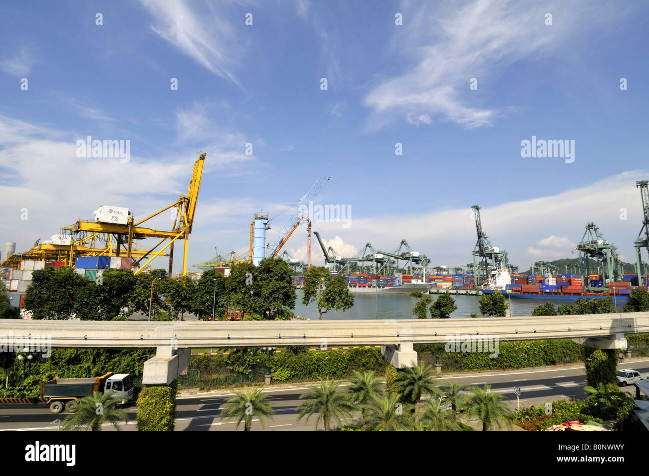 Skylinesoutheast hi-res stock photography and images - Alamy