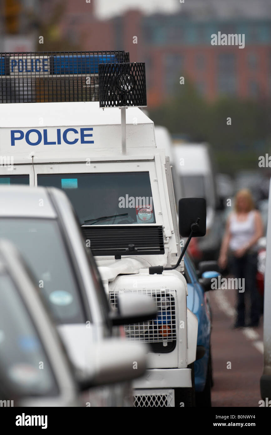 Psni police armoured landrover hi-res stock photography and images - Alamy