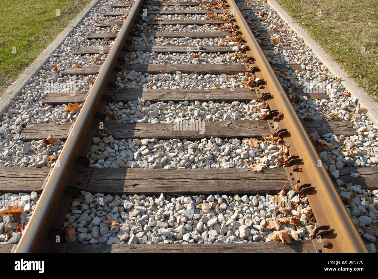 Railroad beam hi-res stock photography and images - Alamy