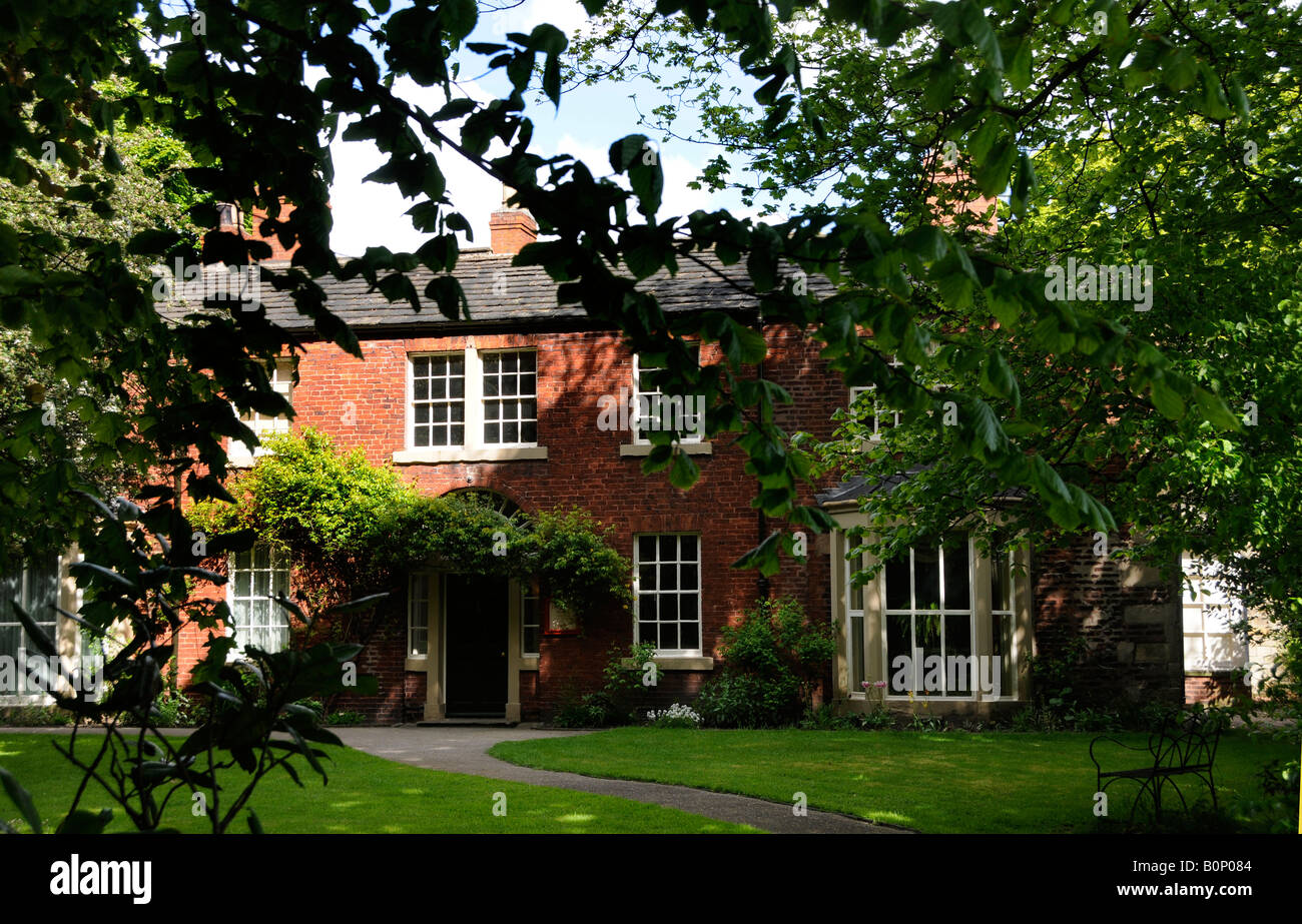 Red house museum, gomersal hi-res stock photography and images - Alamy