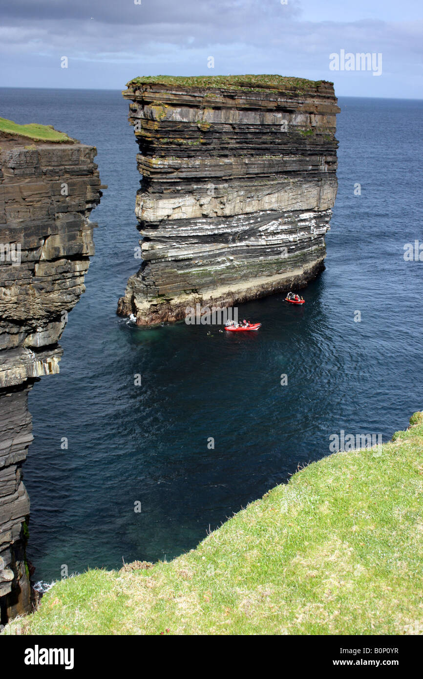 Dun briste sea stack hi-res stock photography and images - Alamy