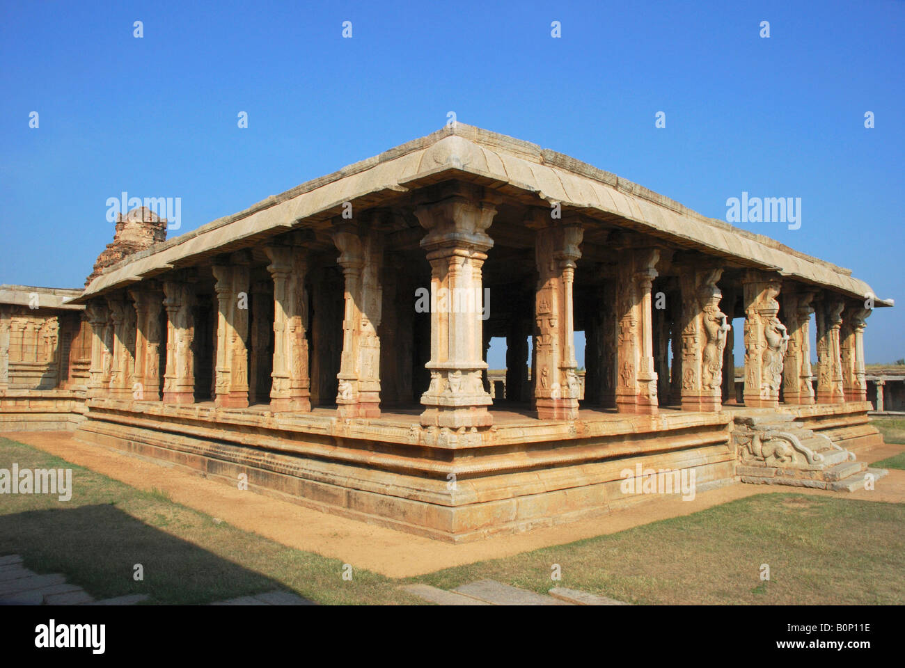 Pattabhiram Temple, Kamlapur, Karnataka, India Stock Photo - Alamy