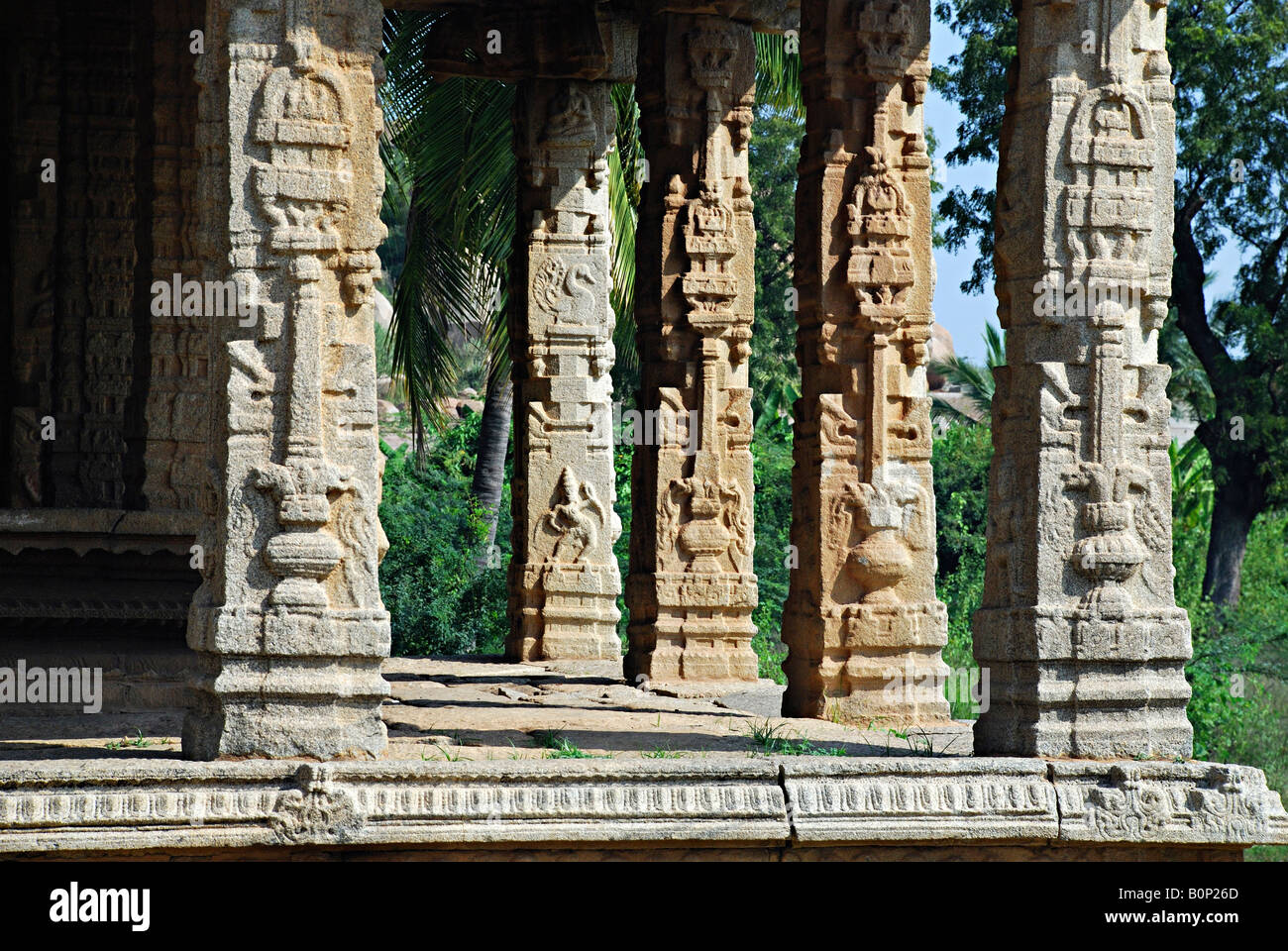 Ancient ruins detail hampi india hi-res stock photography and images ...