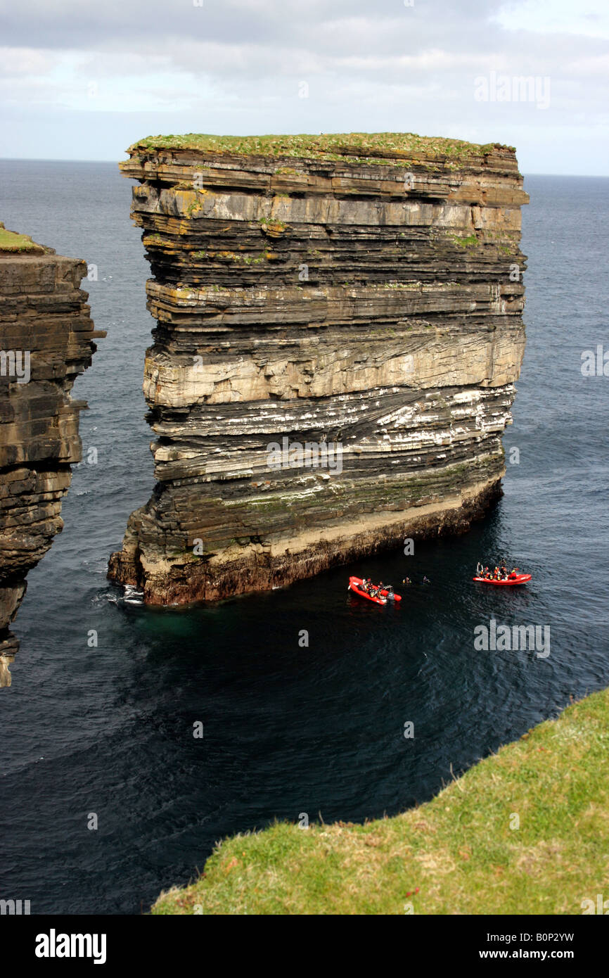 Dun briste sea stack hi-res stock photography and images - Alamy