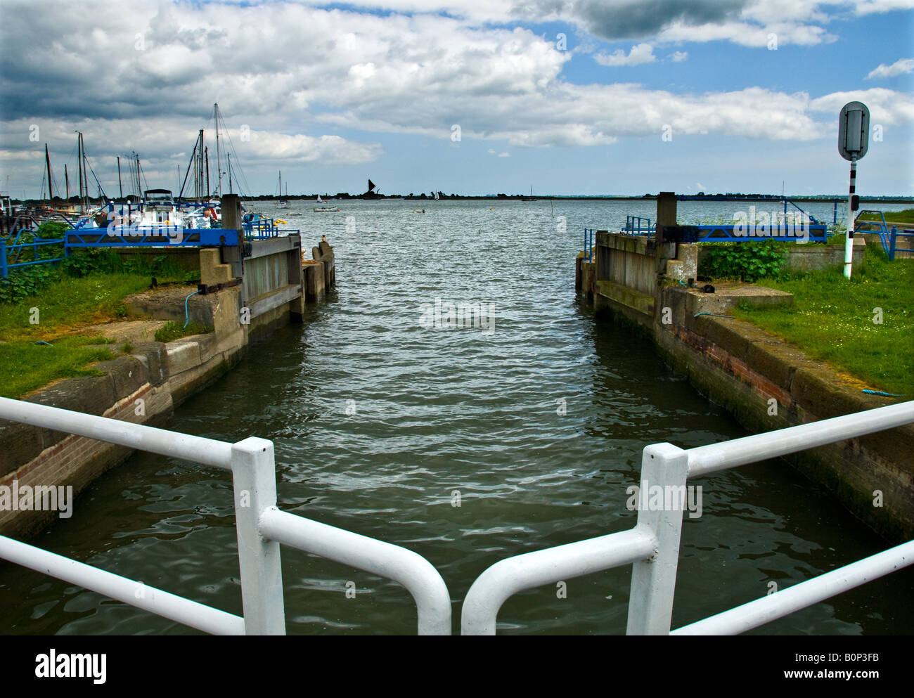 Heybridge basin hi-res stock photography and images - Alamy