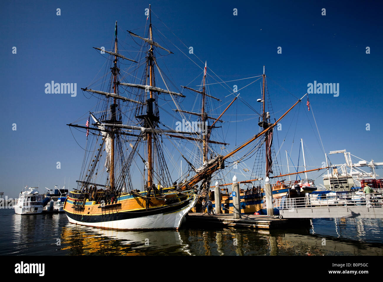 The Lady Washington and Hawaiian Chieftain visiting Jack London Square ...