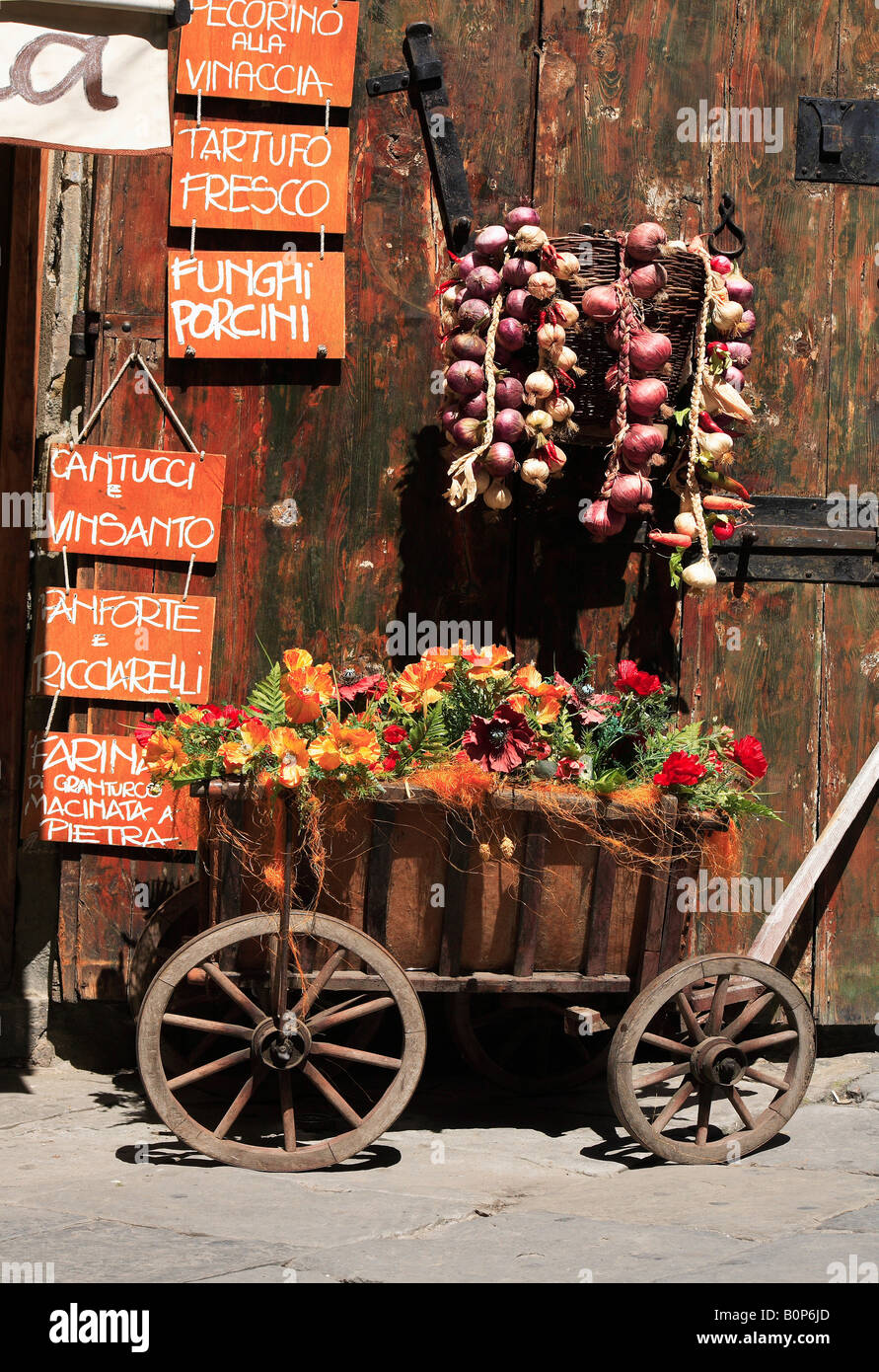 Shop in Arezzo Italy Stock Photo - Alamy