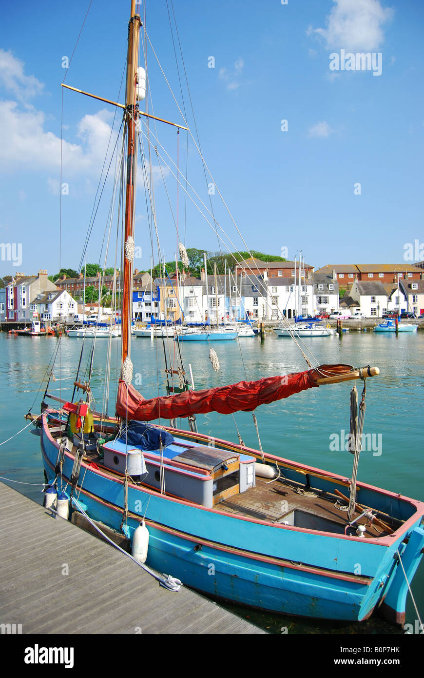 Old wooden ketch on quayside hi-res stock photography and images - Alamy
