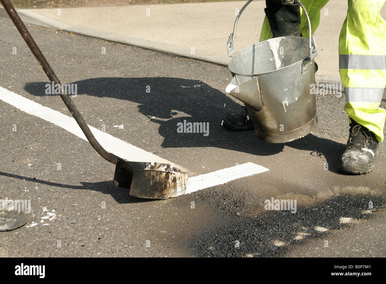 Road marking, road gang, keep clear, Health and Safety, painting road ...
