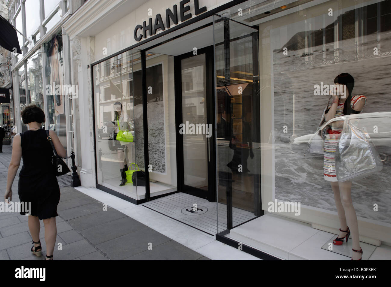 Chanel mayfair london hi-res stock photography and images - Alamy