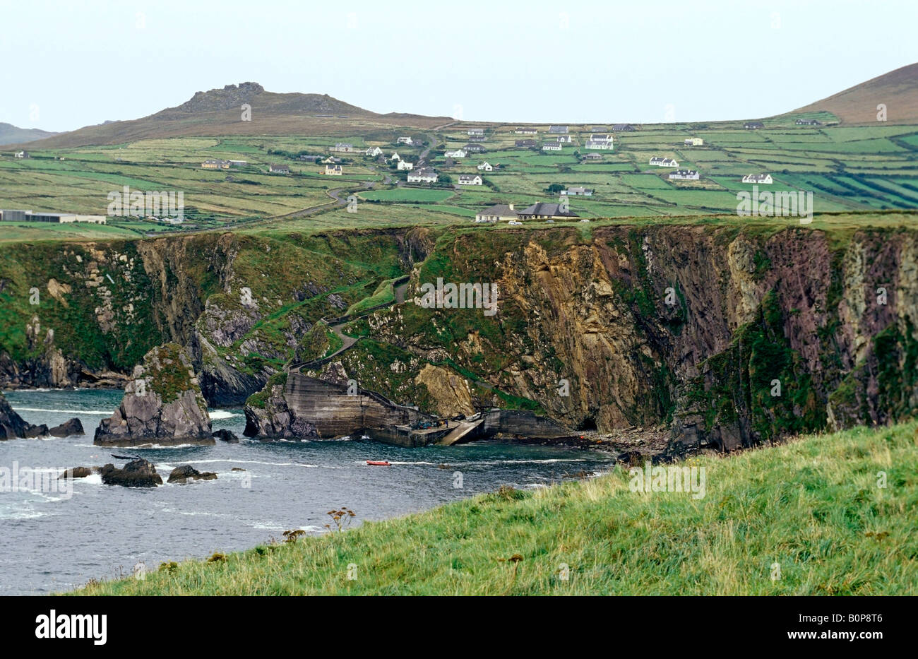 Dunquin Harbour, Dingle Peninsula, Ireland Stock Photo - Alamy