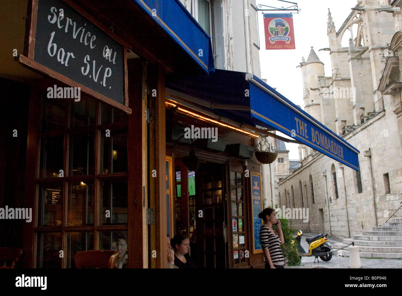 Pub the bombardier hi-res stock photography and images - Alamy