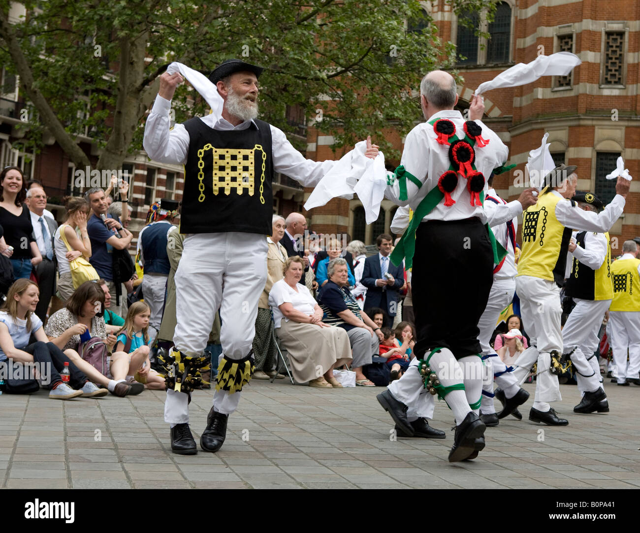 Morris dancers hi-res stock photography and images - Alamy