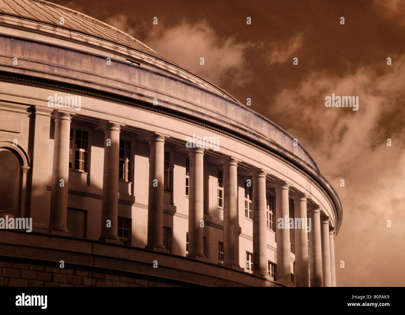 Classical central portico hi-res stock photography and images - Alamy
