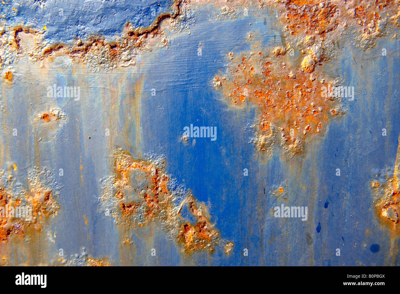 Metal texture blue paint rust hi-res stock photography and images - Alamy