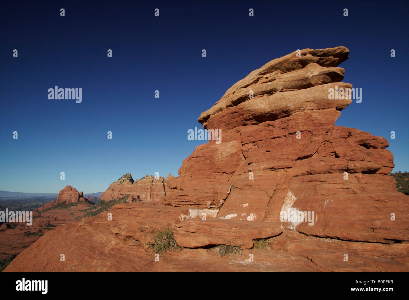 Boulder at top of mountain in Red Rock Country Mountain View Sedona ...