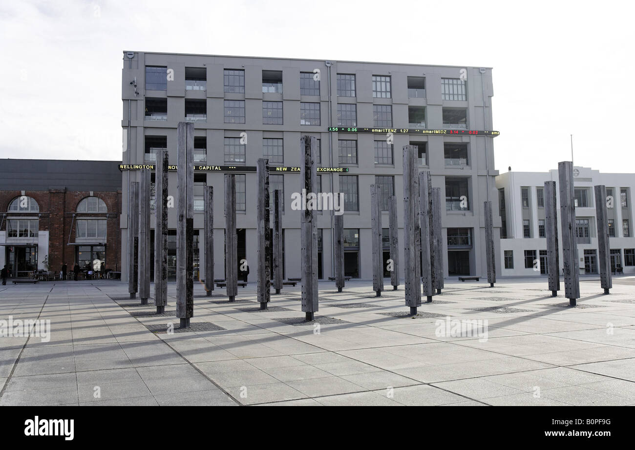 A financial building and sculpture in Wellington Stock Photo - Alamy