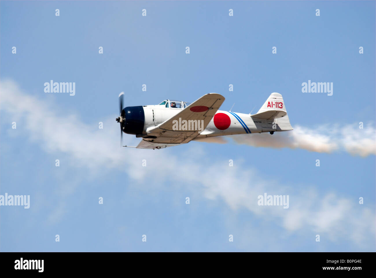 Japanese zero fighter ww2 hi-res stock photography and images - Alamy
