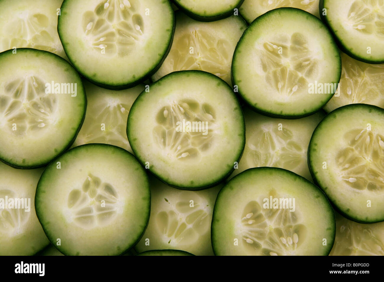 Cucumber slice pattern Stock Photo - Alamy
