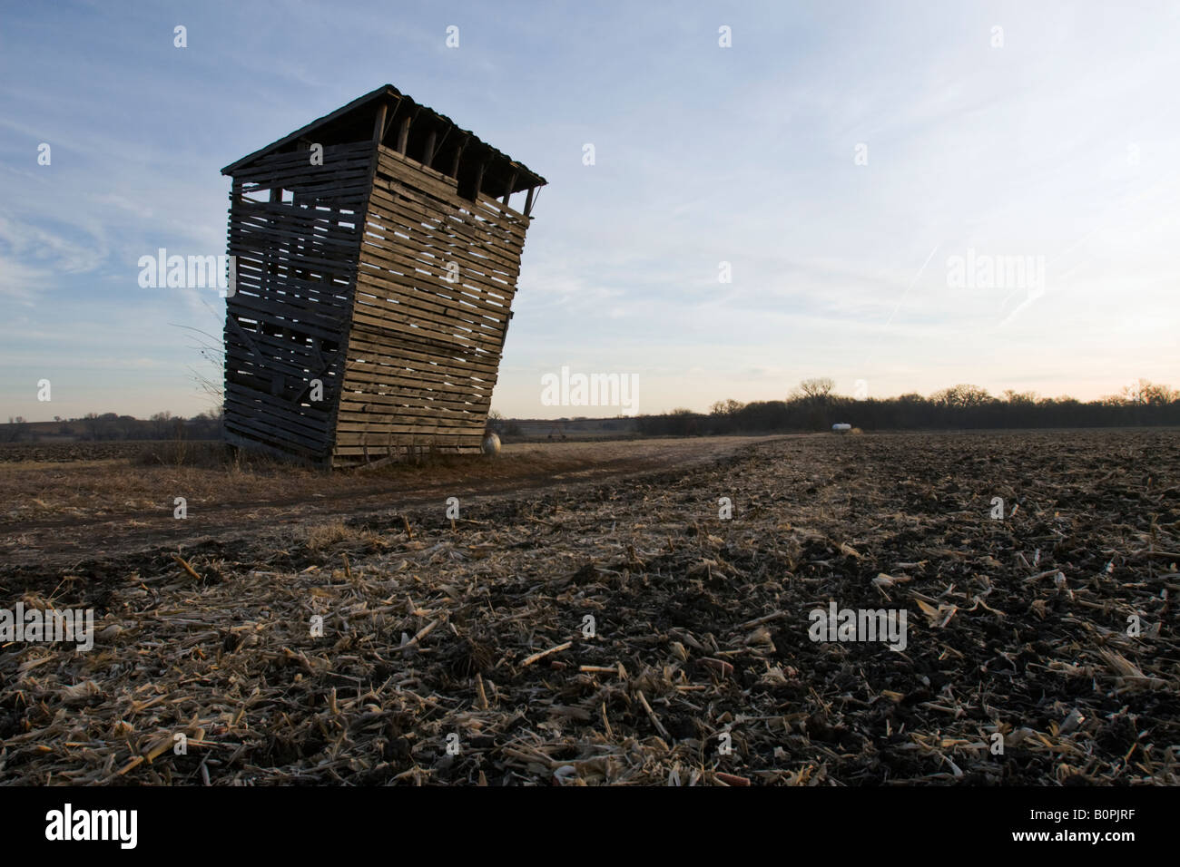 Corncrib hi-res stock photography and images - Alamy