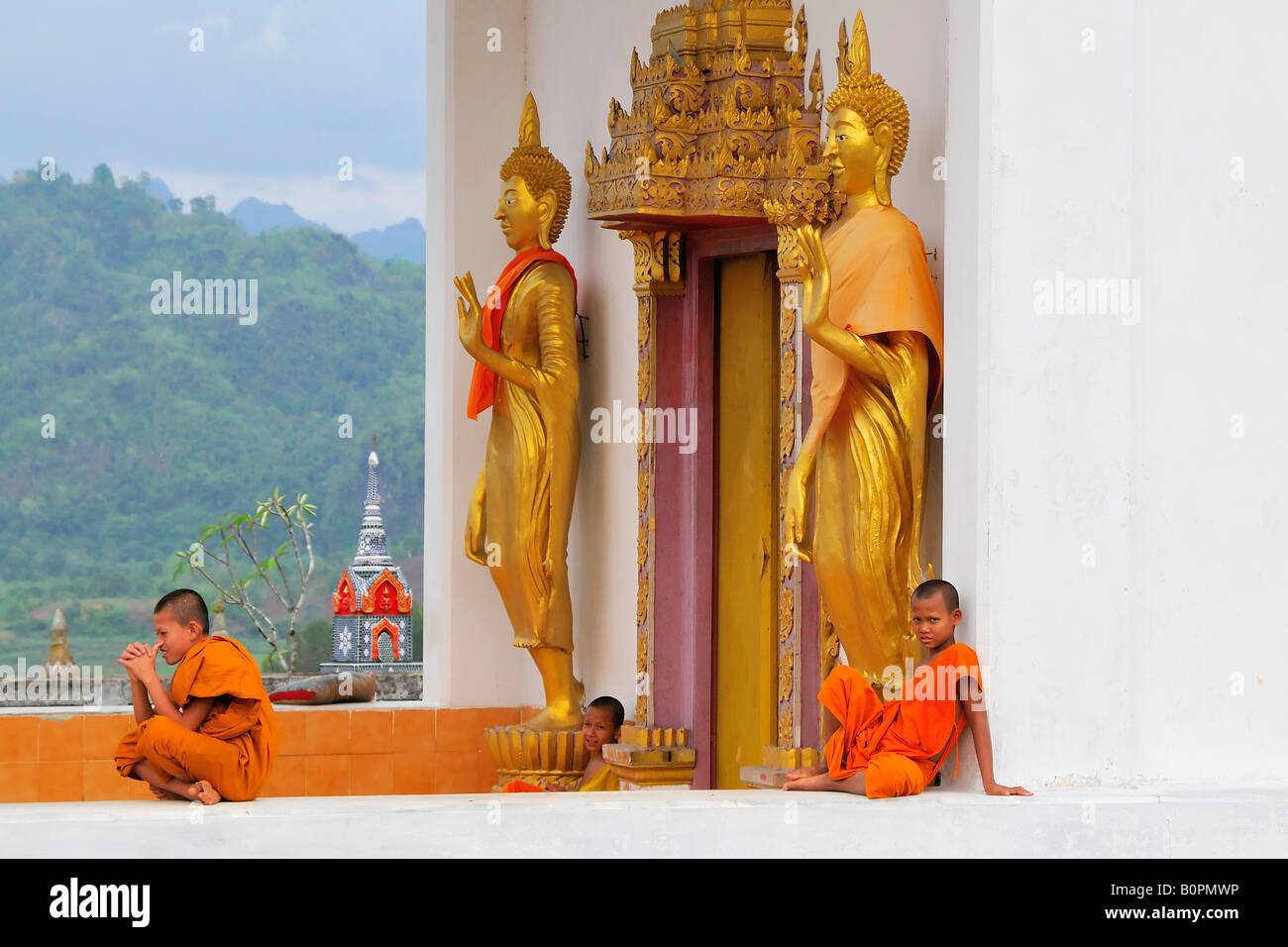 Novice monks in temple hi-res stock photography and images - Alamy