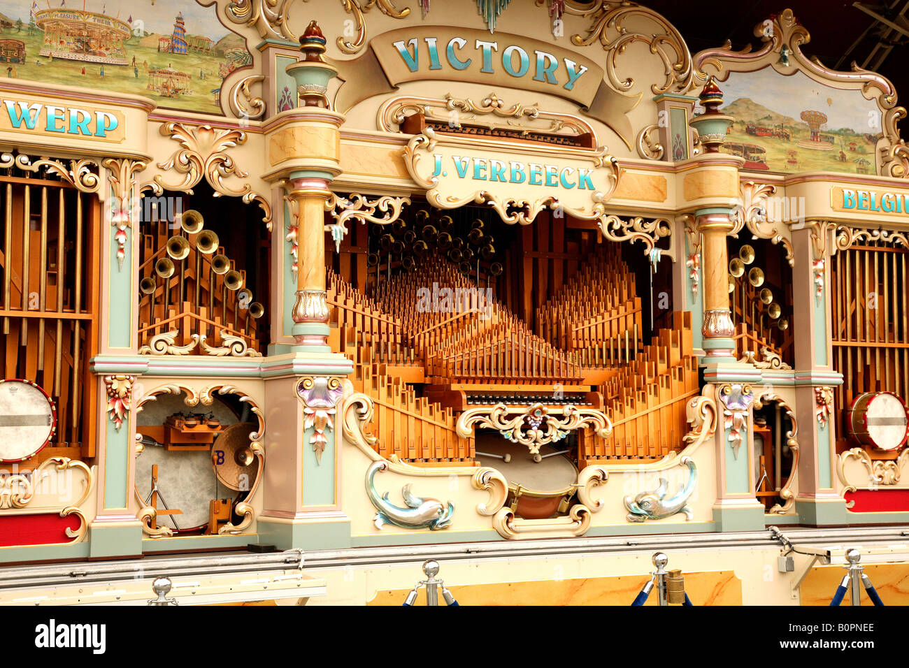 Steam organs hi-res stock photography and images - Alamy