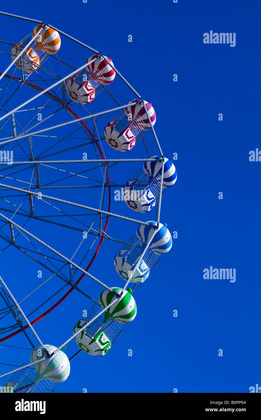 Big wheel fun fair hi-res stock photography and images - Alamy