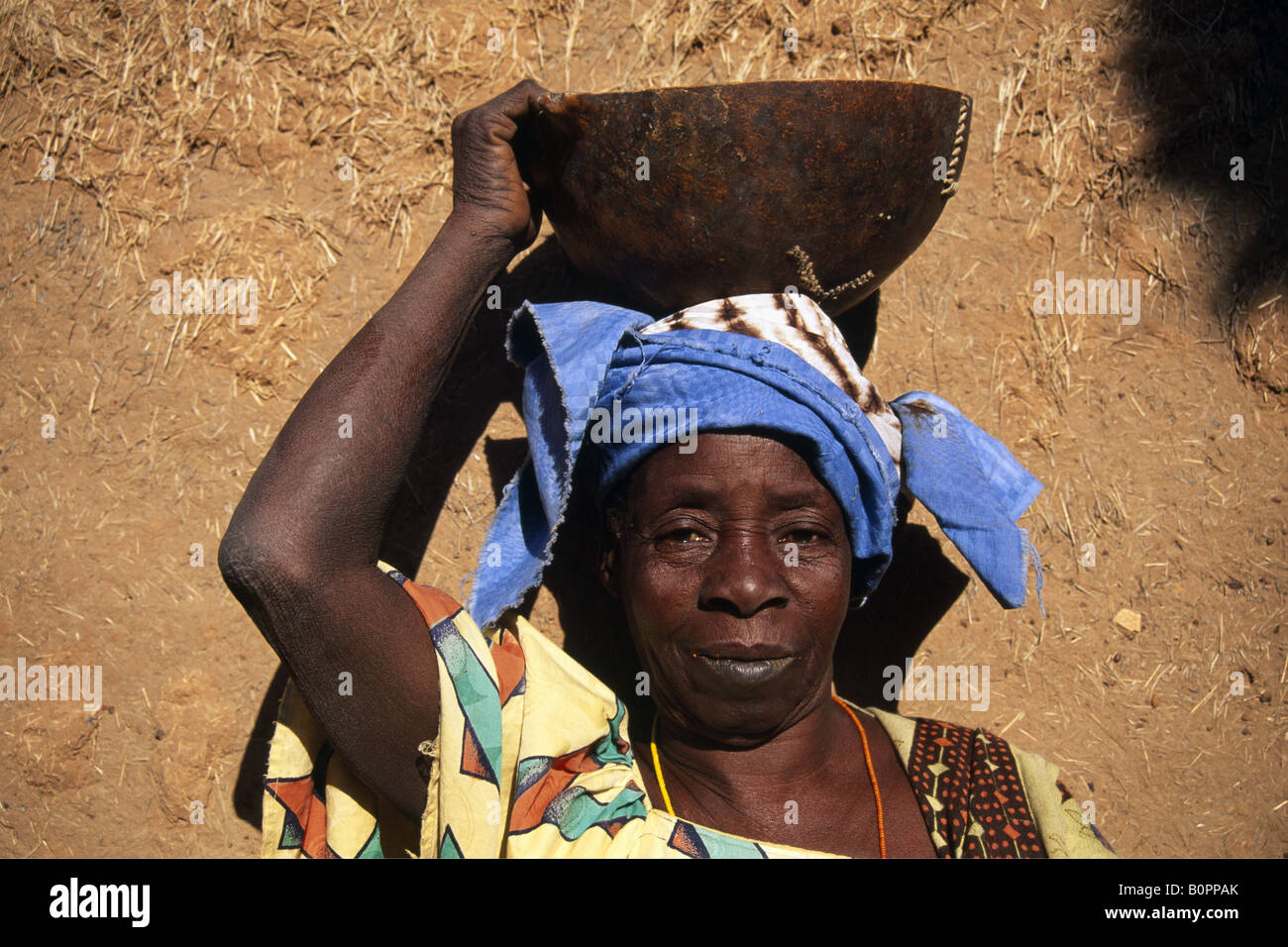 Native woman, Dogonland, Mali Stock Photo - Alamy
