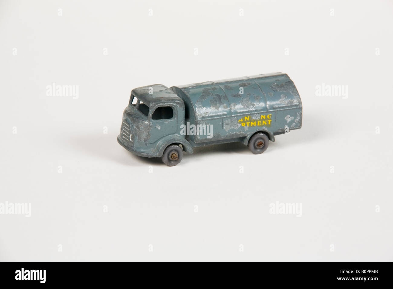 Lesney Matchbox toy 1960 s grey play worn Commer dustbin lorry Stock ...