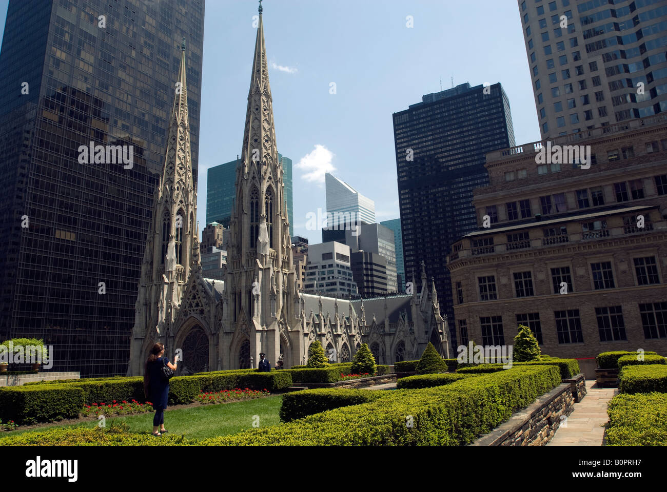 Rockefeller center international building manhattan hi-res stock ...