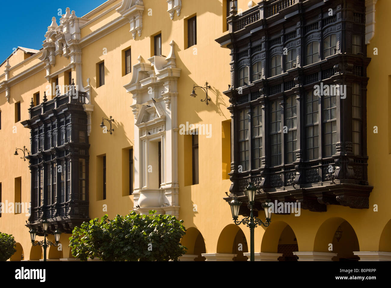 Ornate windows on a building in central Lima in Peru Stock Photo - Alamy