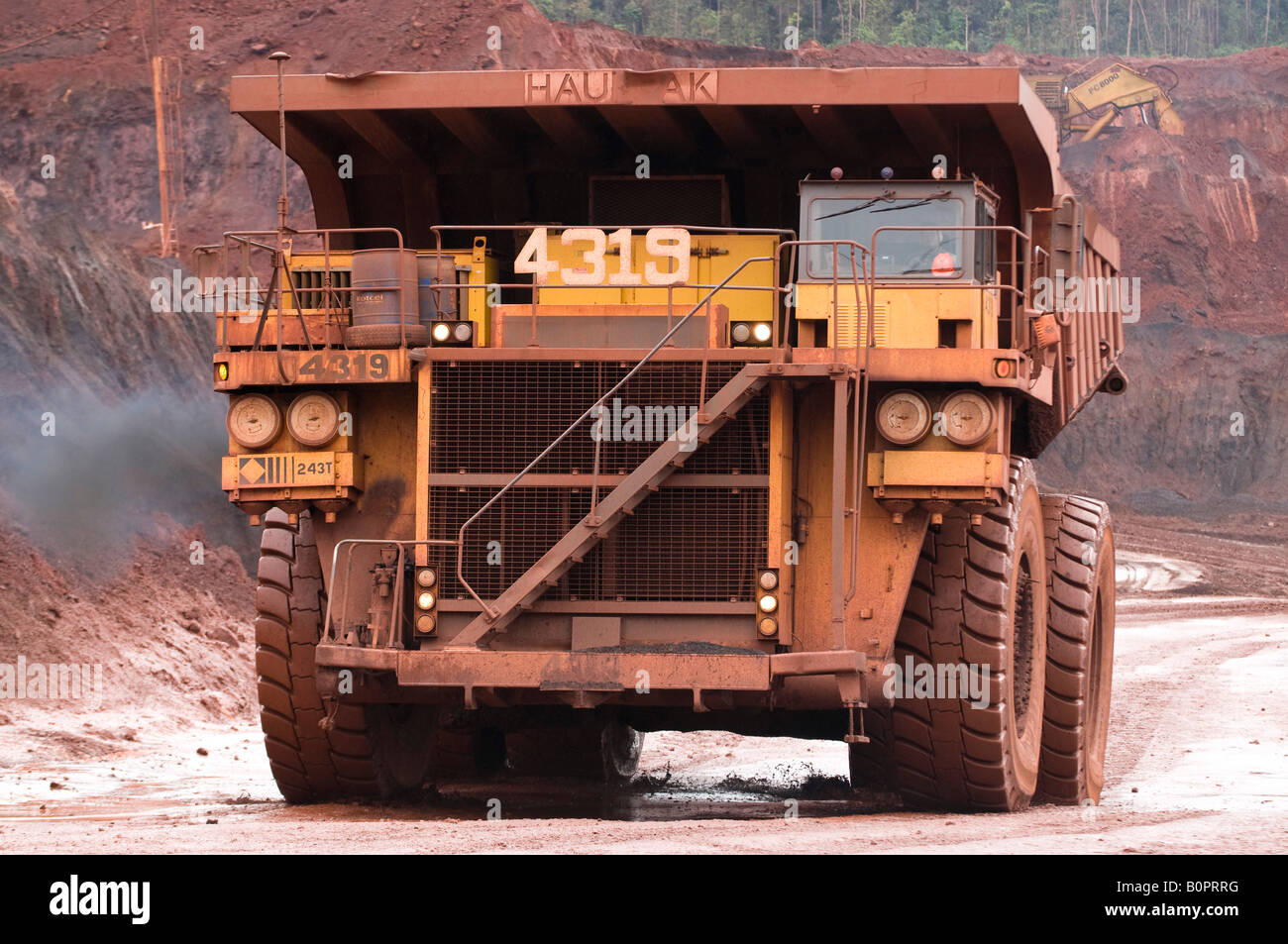 Vale iron ore mining brazil hi-res stock photography and images - Alamy