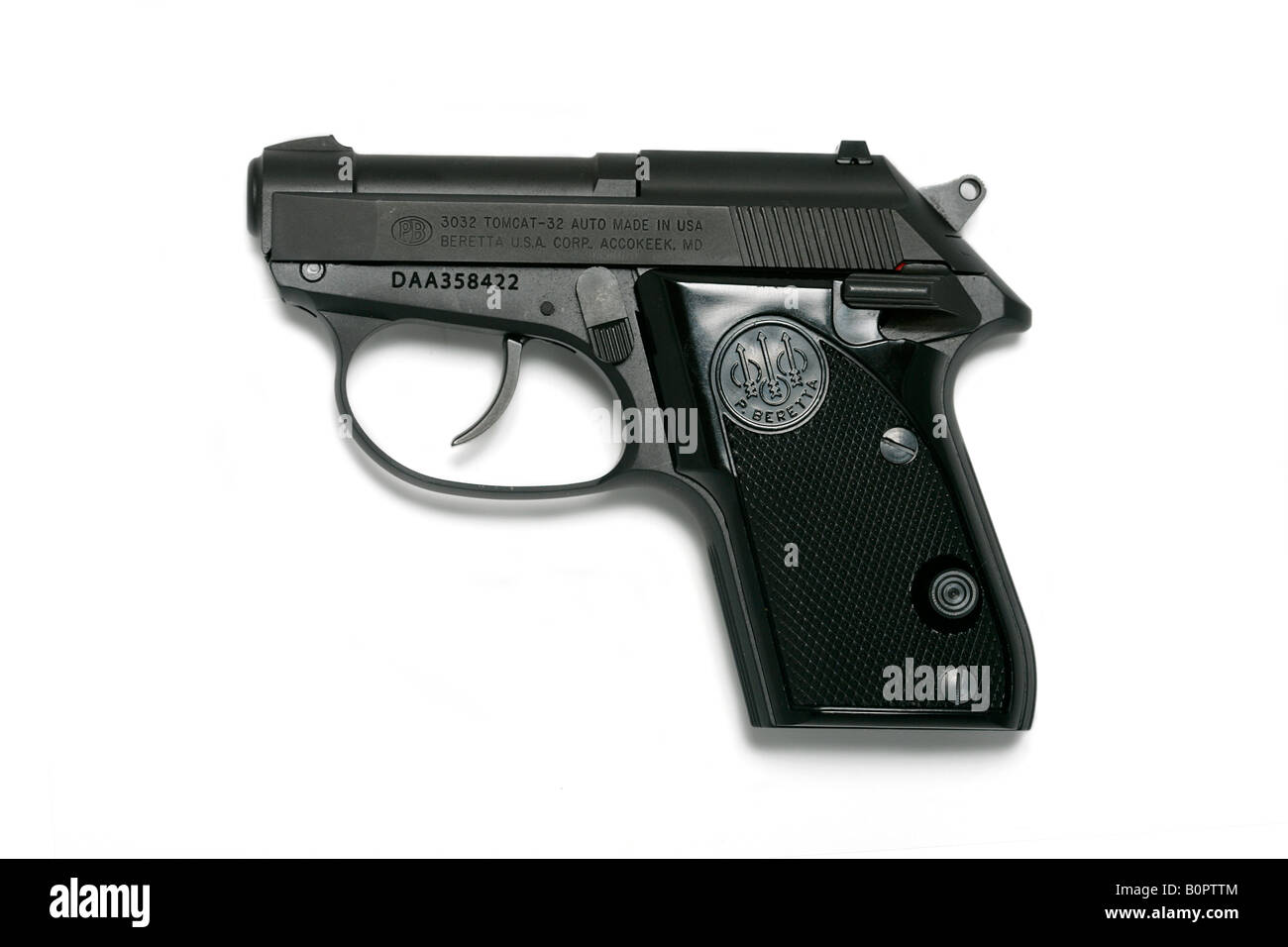 Baretta 3032 USA tomcat 32 handgun hand gun pistol Stock Photo - Alamy