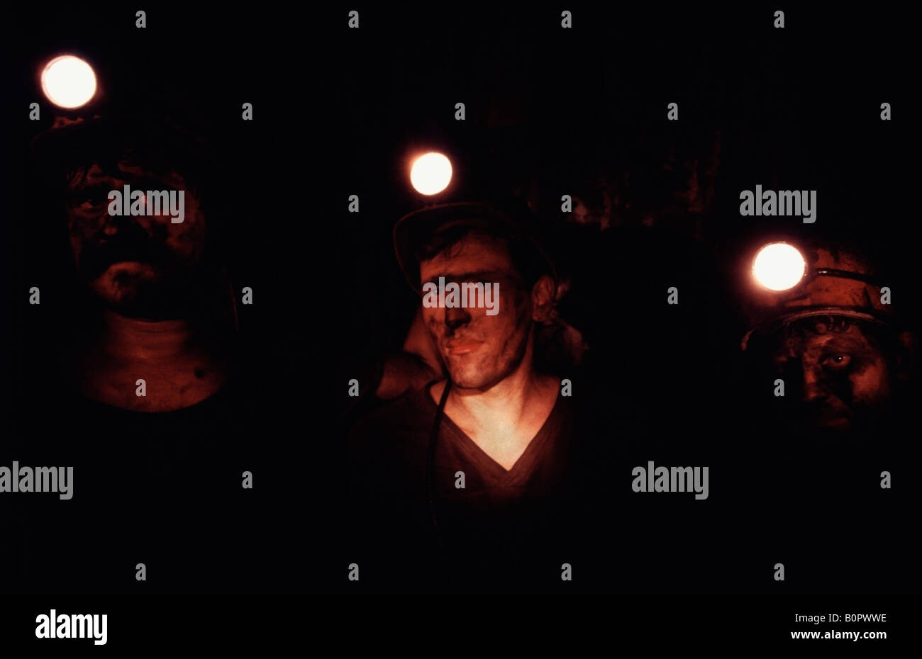 Mine shaft elevator hi-res stock photography and images - Alamy