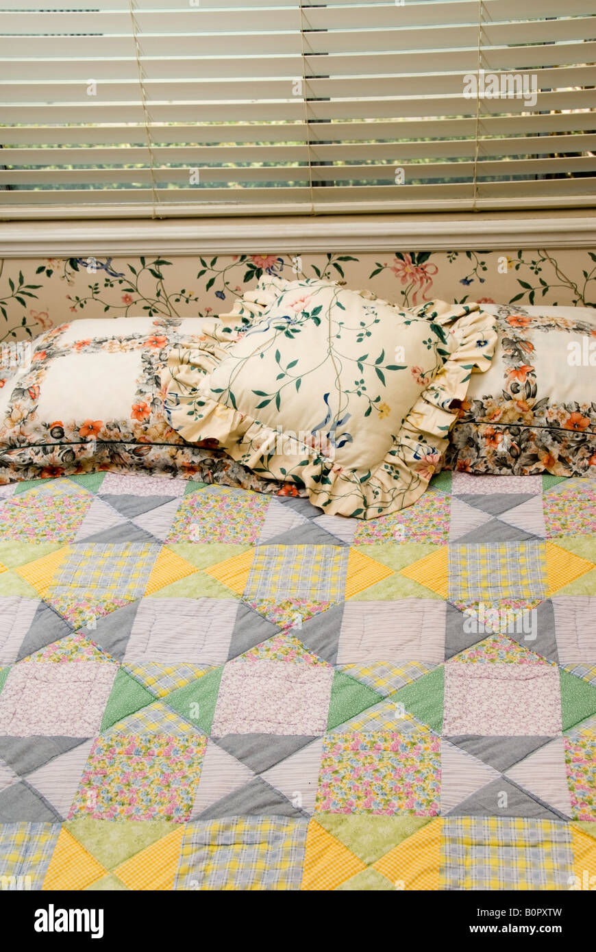 Comfort furniture hi-res stock photography and images - Alamy