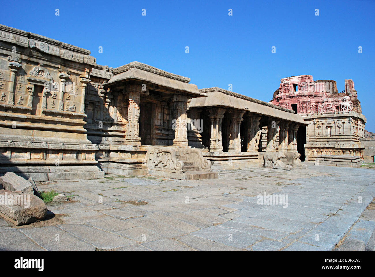 Pattabhiram Temple, Kamlapur, Karnataka, India Stock Photo - Alamy