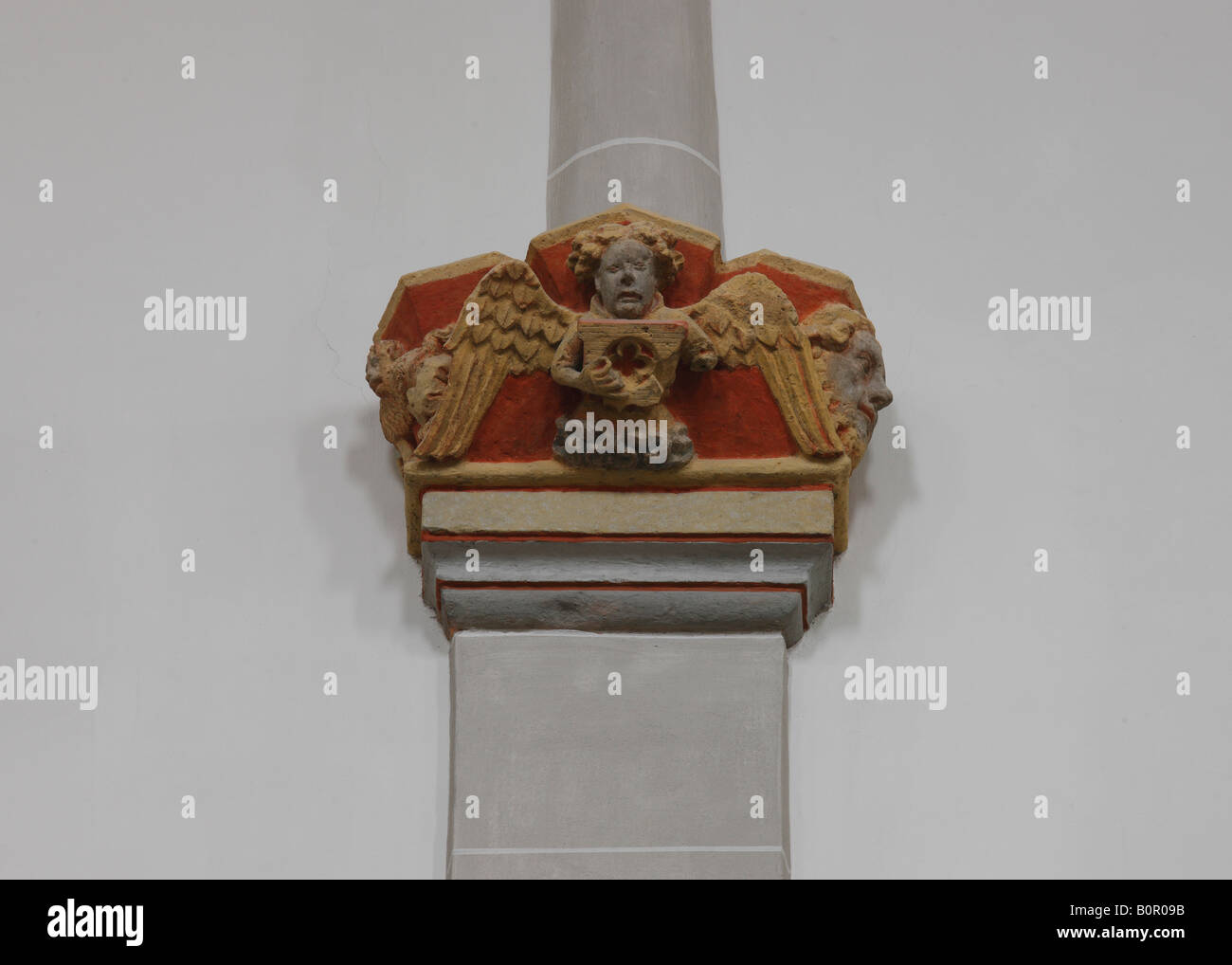 Konsole hi-res stock photography and images - Alamy