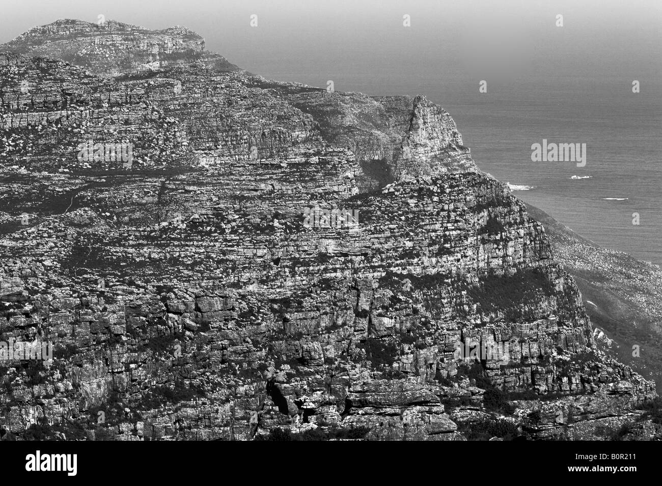 Cape town table mountain Black and White Stock Photos & Images - Alamy