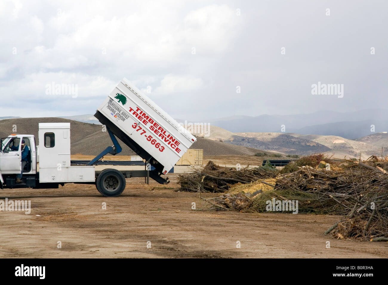 Diversion from landfill hi-res stock photography and images - Alamy