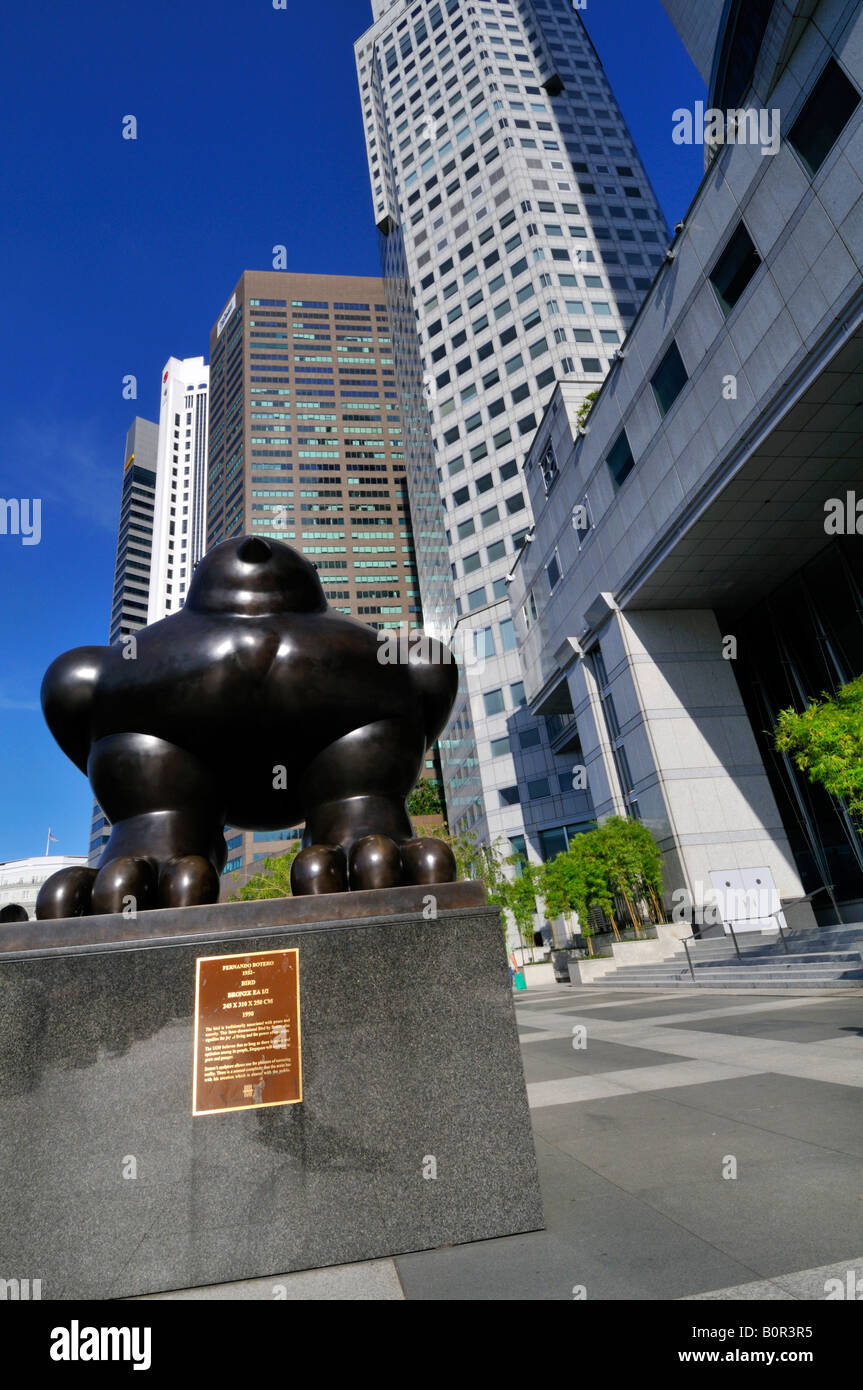 Bird sculpture singapore hi-res stock photography and images - Alamy