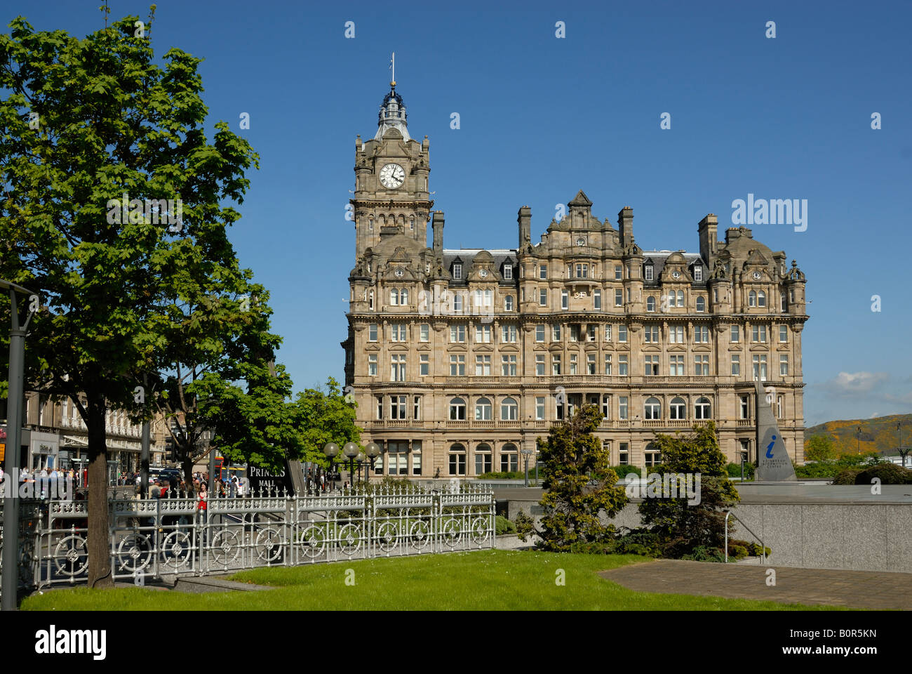 See balmoral hi-res stock photography and images - Alamy