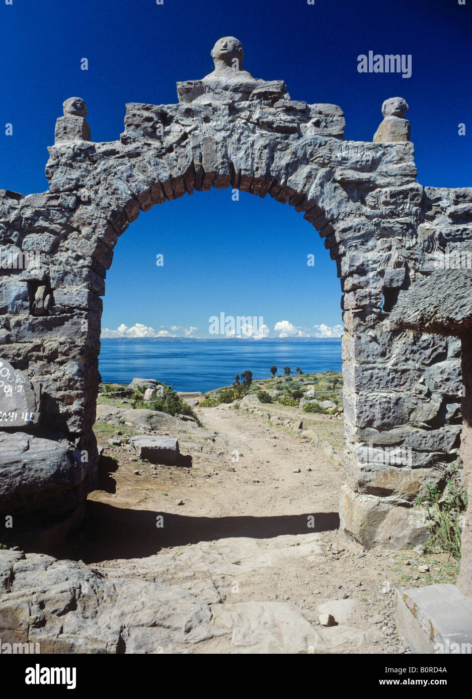 Lake titicaca gate hi-res stock photography and images - Alamy