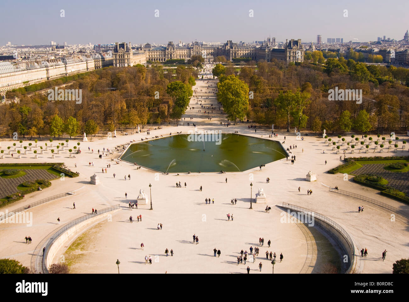 Aerial view of louvre museum hi-res stock photography and images - Alamy