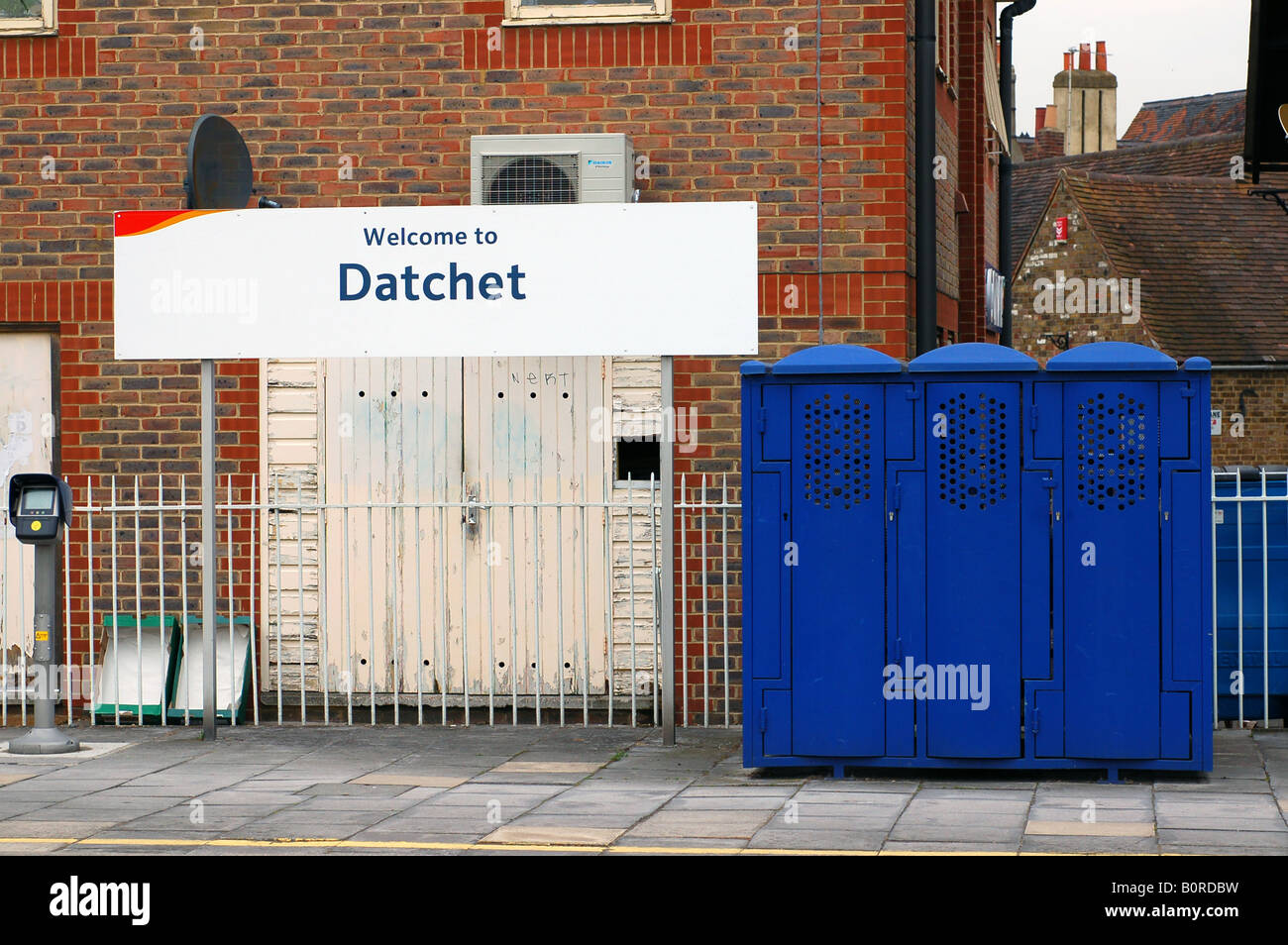 Datchet station, Berkshire, UK Stock Photo - Alamy